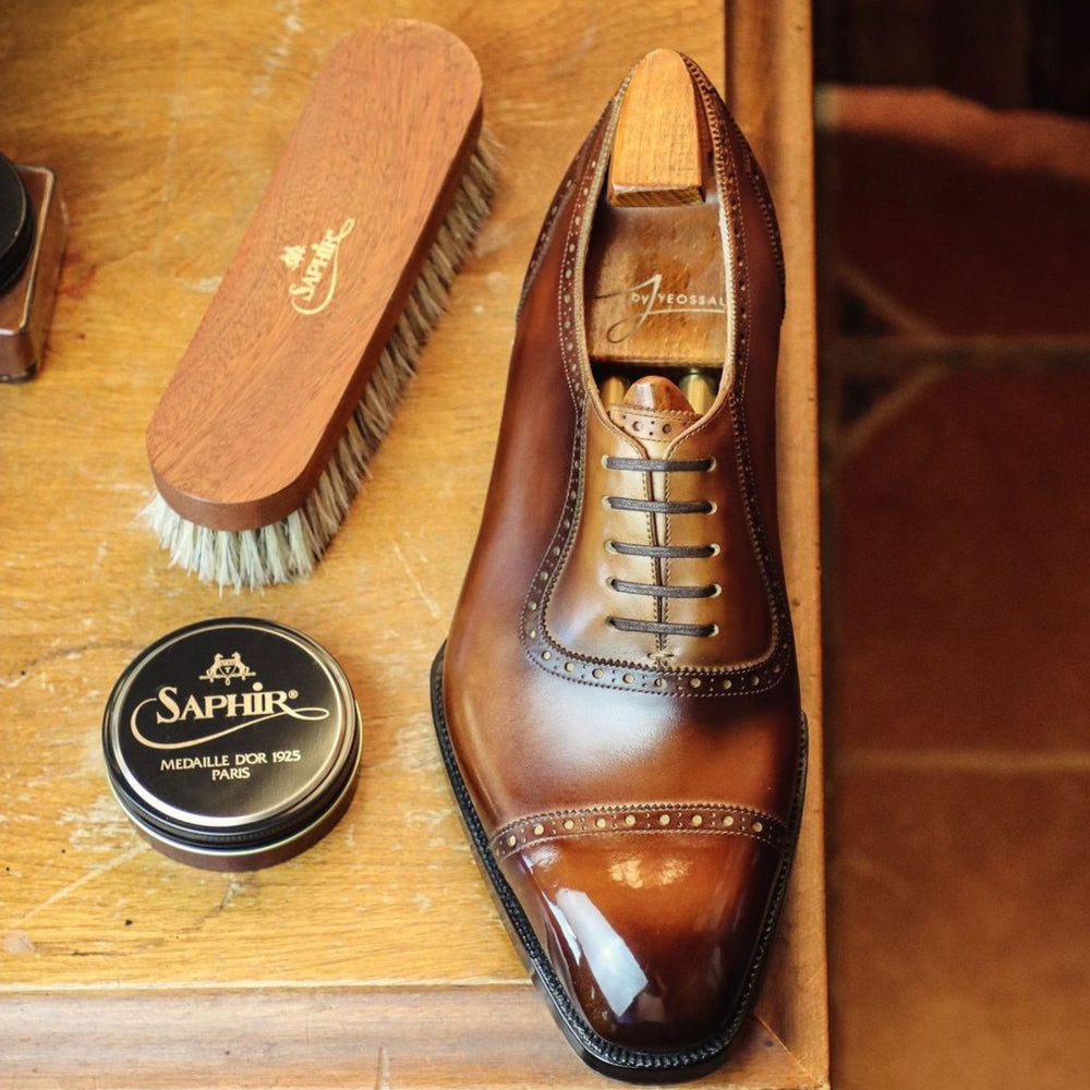 LCA Box Intendant Ebony Wood/Black Leather